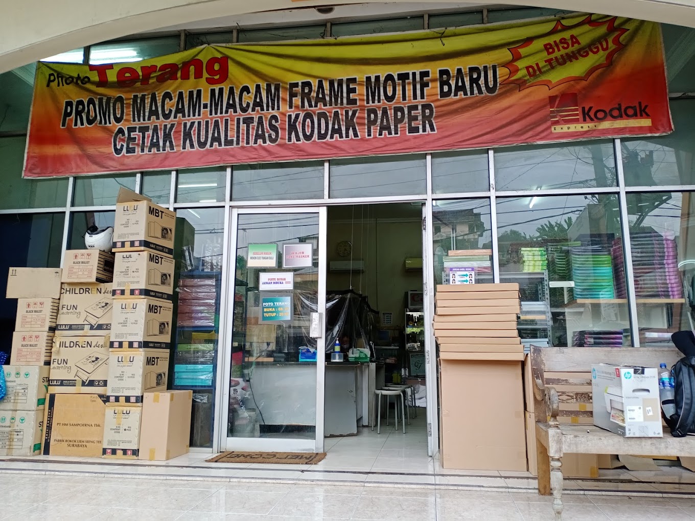 15 Studio Foto Semarang Berpengalaman, Hasil Fotonya Memikat